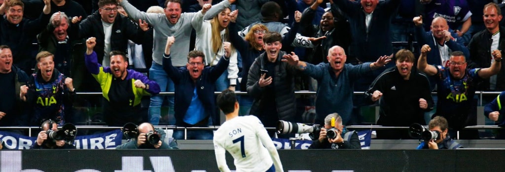 Ultimate Matchday Thrill: Stadium Atmosphere and Football Betting ...